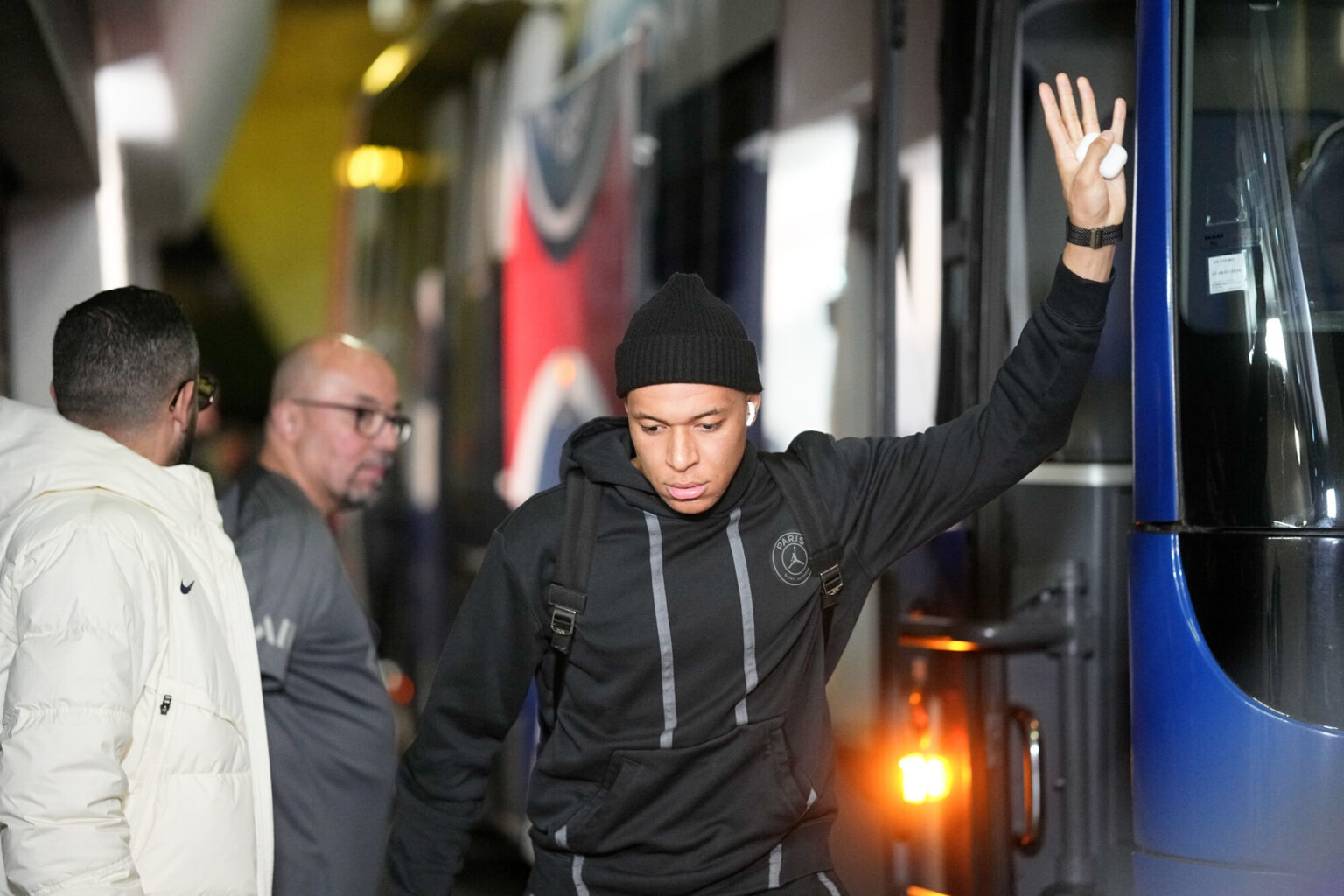 Mbappé - PSG : La décision de la LFP qui pourrait rendre le Paris SG ...